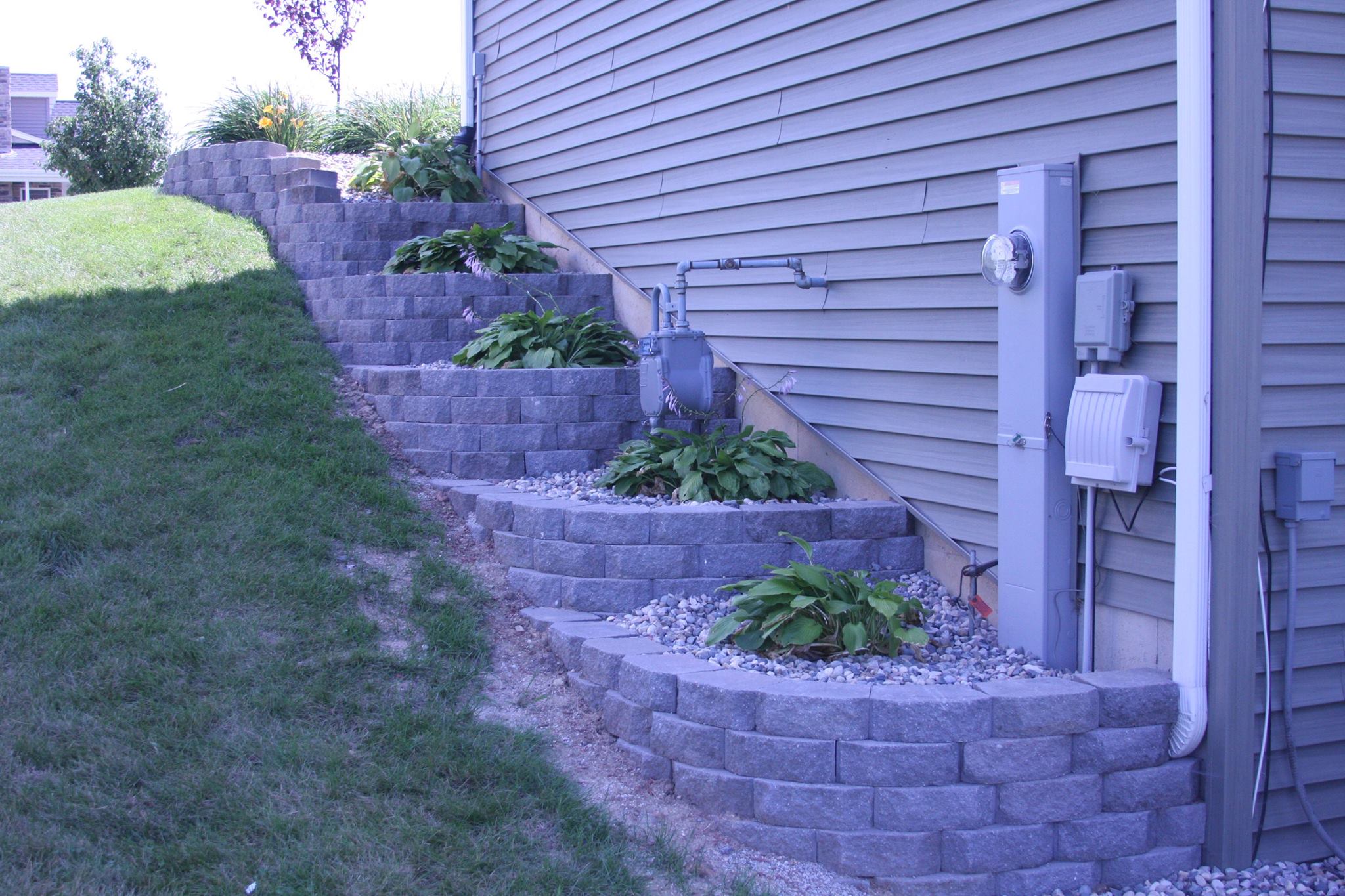 Retaining Walls – C & M Landscaping
